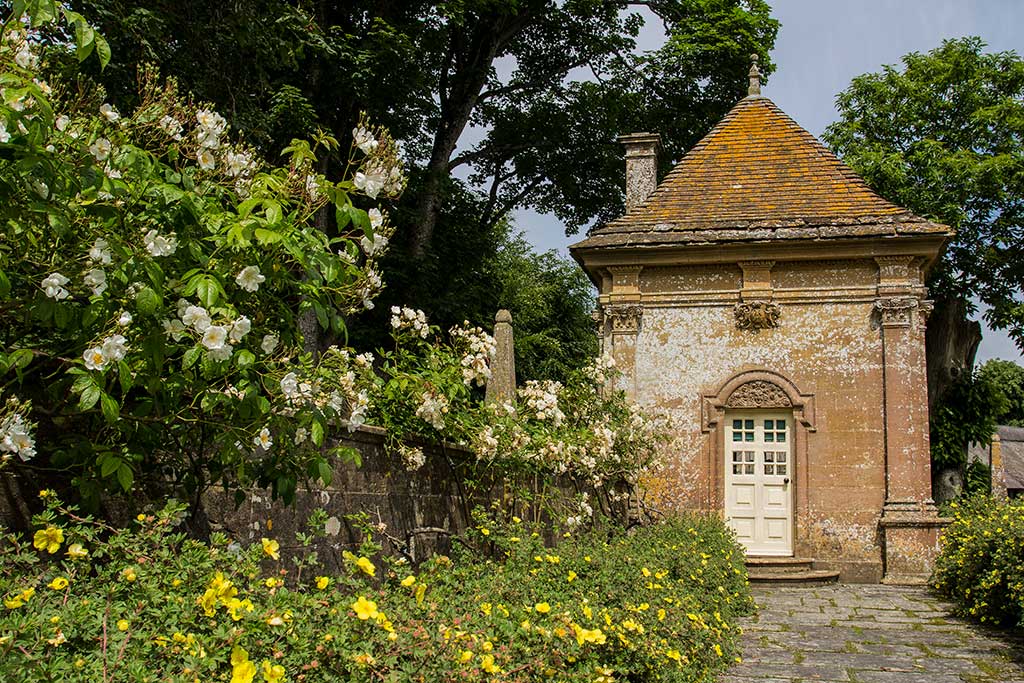 Athelhampton House - Tudor Manor House & Gardens in Dorset