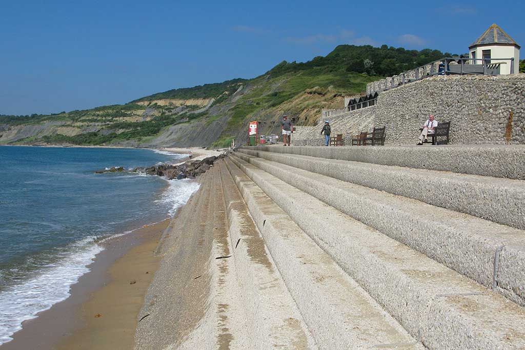 Charmouth Beach & Heritage Coast Centre | Dorset Guide