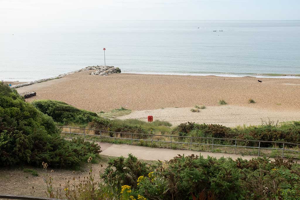 Highcliffe Castle Beach - Visitor info and car park | Dorset Guide