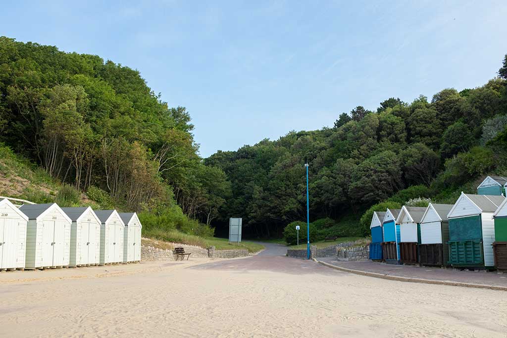 Middle Chine Beach Bournemouth - Visitor Info | Dorset Guide