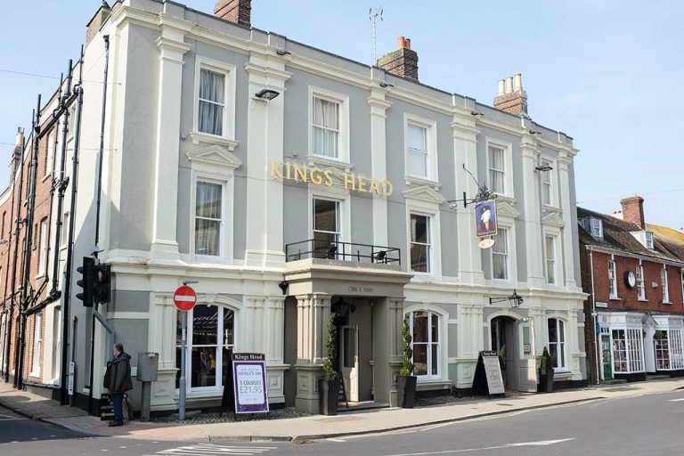 Wimborne Minster - The Best Things to See & Do | Dorset Guide